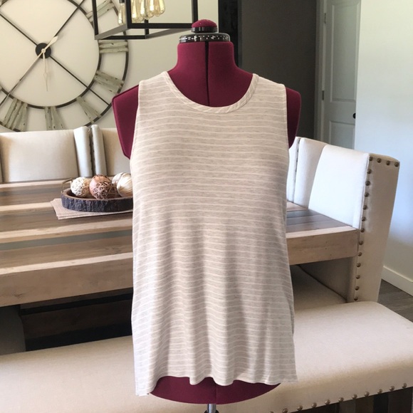 Cupio | Tops | Cupio Top Gray White | Poshmark